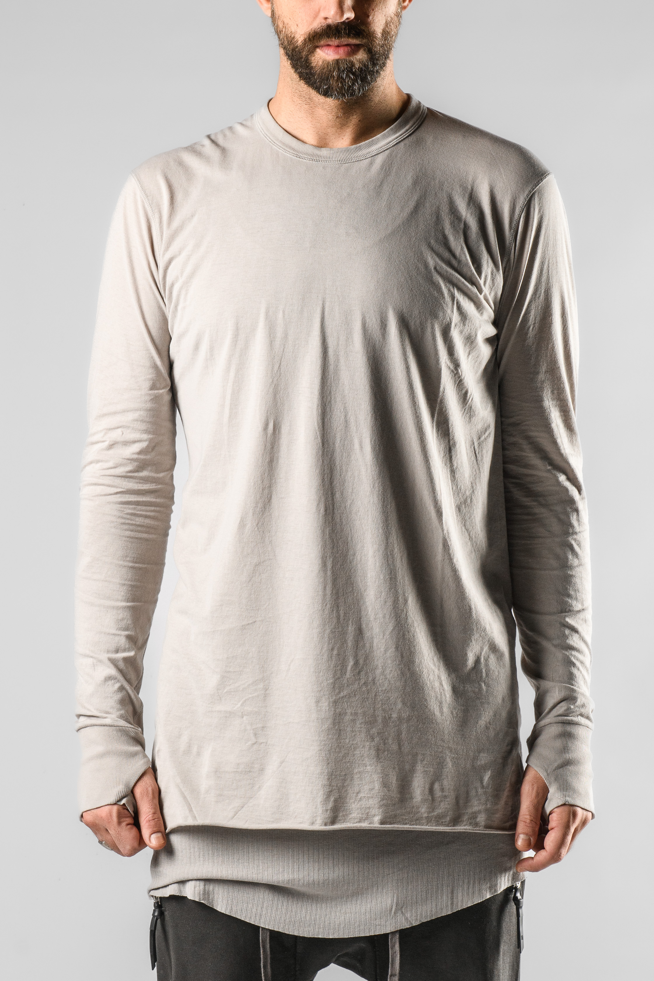 11 By BBS LS1C Elongated Long Sleeve T-shirt in color Light Grey ...