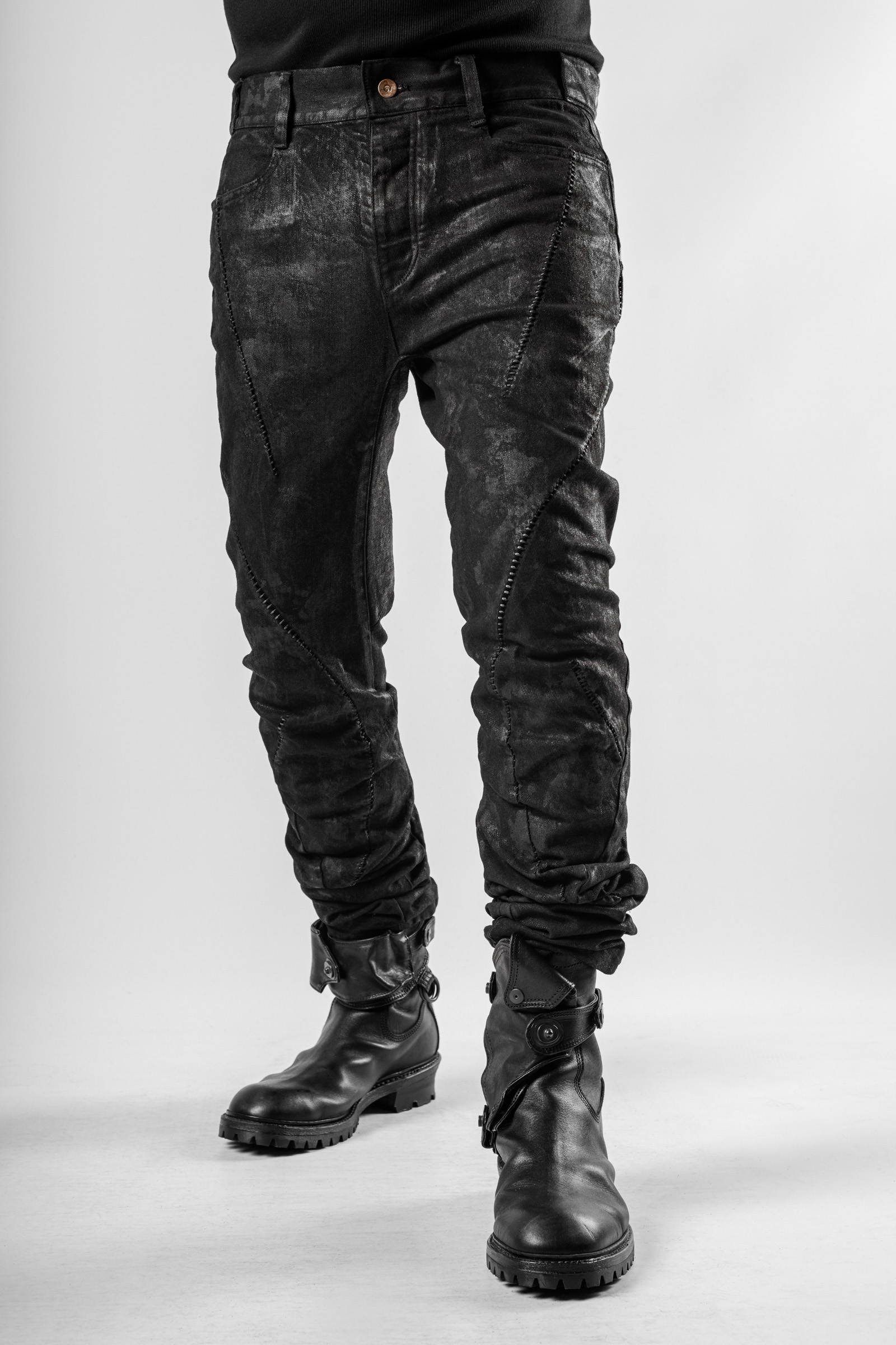 D.HYGEN Coated Stretch Denim Overlock Twisted Curve Slim Trousers ...